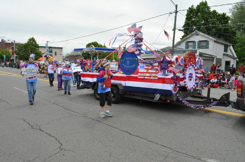 Memorial Day Parade Float Winner | The Arc of Oswego County